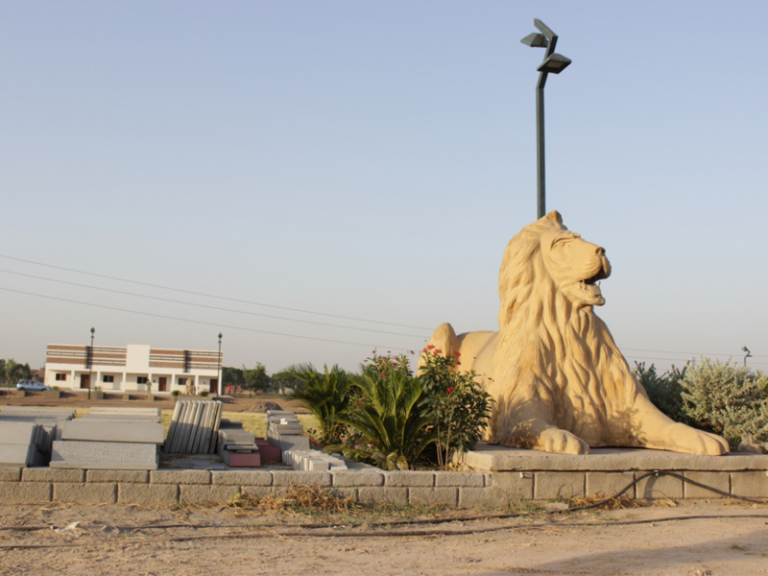 Blue Town with Smart City Features – Blue World City